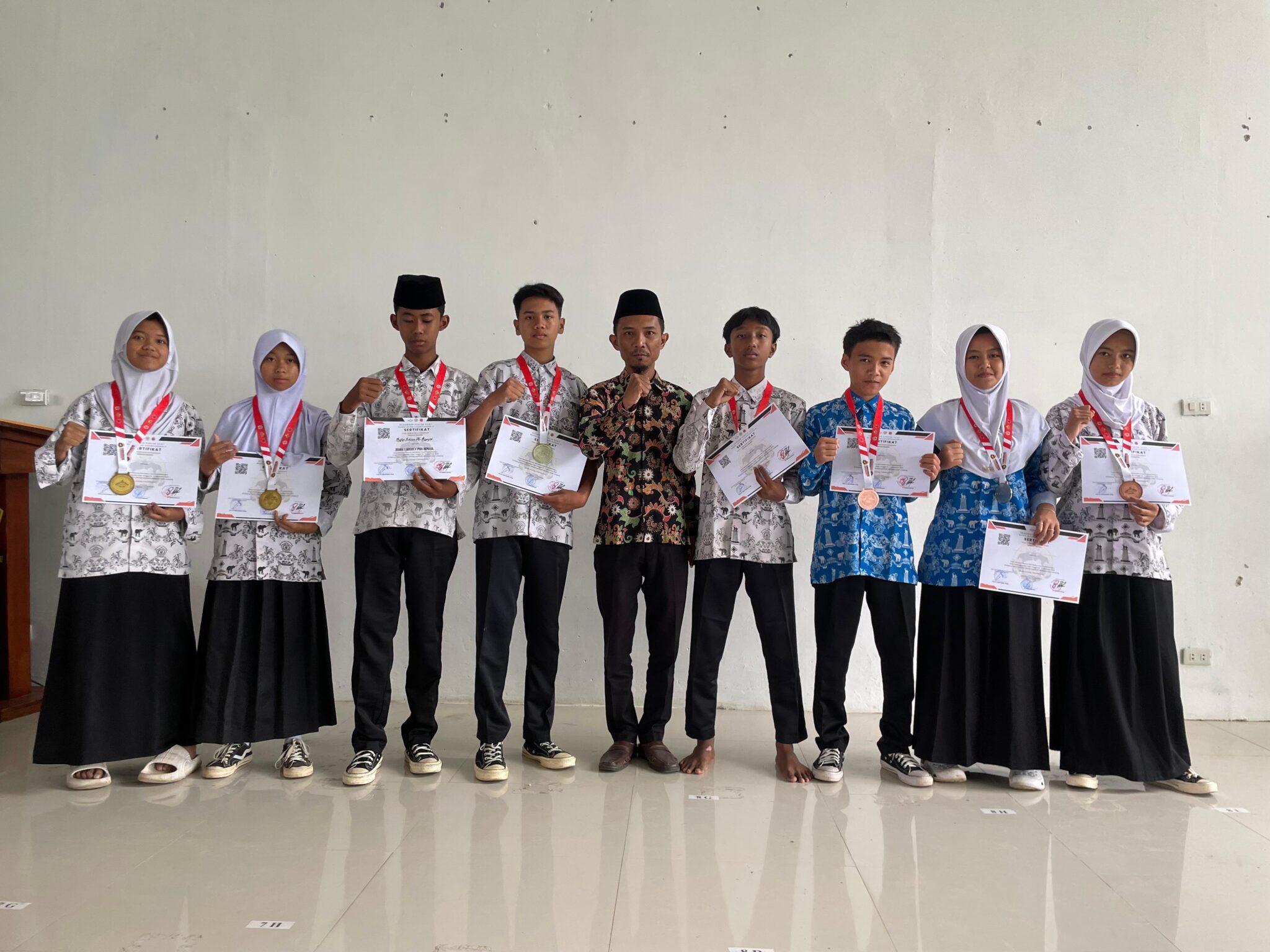 Prestasi Membanggakan, Atlet Pencak Silat MTs Negeri 1 Pringsewu ...